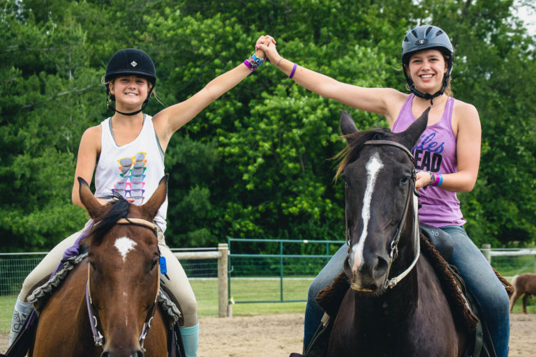 Best Trail Rides in DFW - Best Horseback Riding in DFW - Trail Rides USA